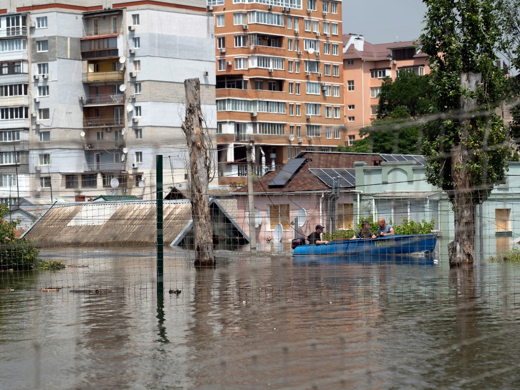 Muffled Screams From the Russian-Controlled Side of the Dam Disaster