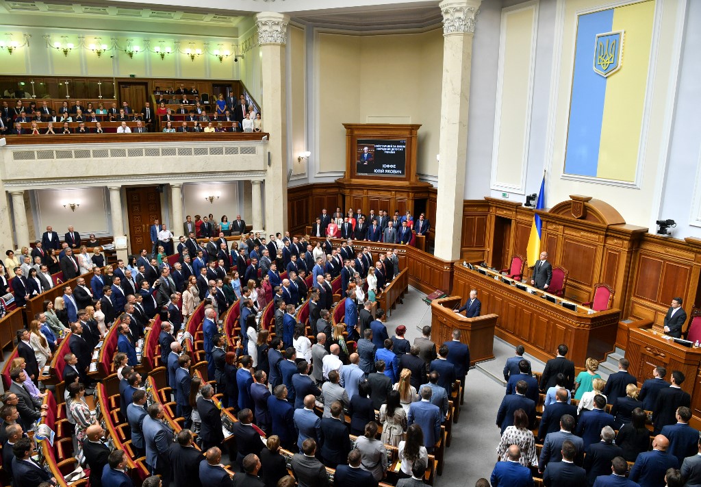 Ukraine's new parliament sworn in, Dmytro Razumkov becomes speaker ...